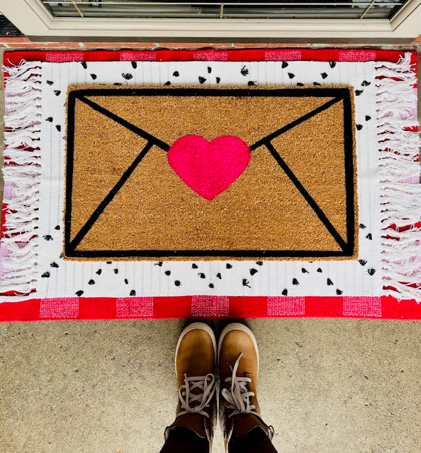 Love Mail (envelope with a heart) | The Doormat Company